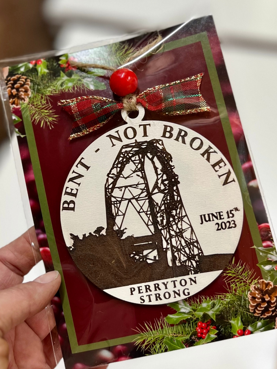 Perryton Strong Christmas Tree Ornament – The Flower Pot